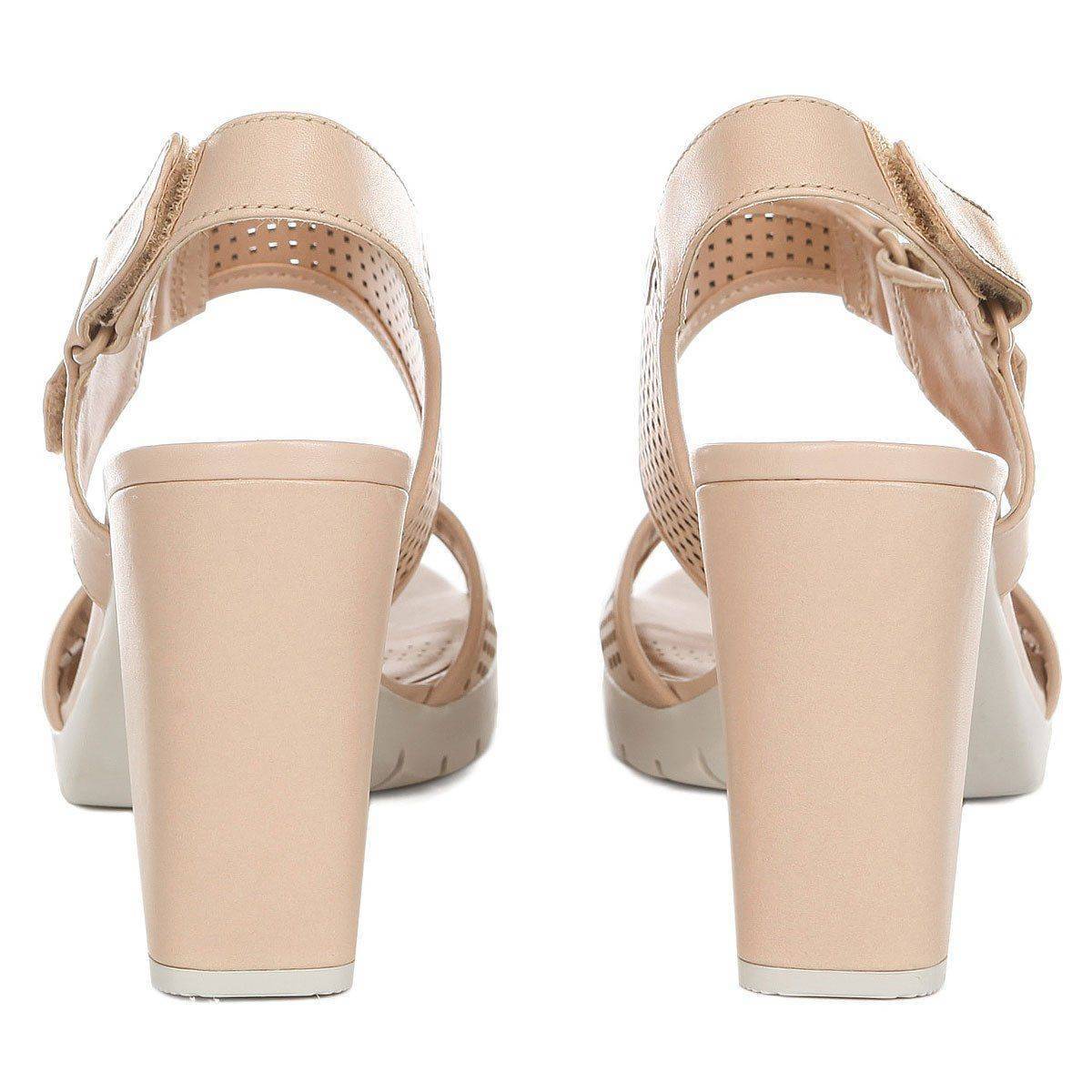 Clarks pastina store