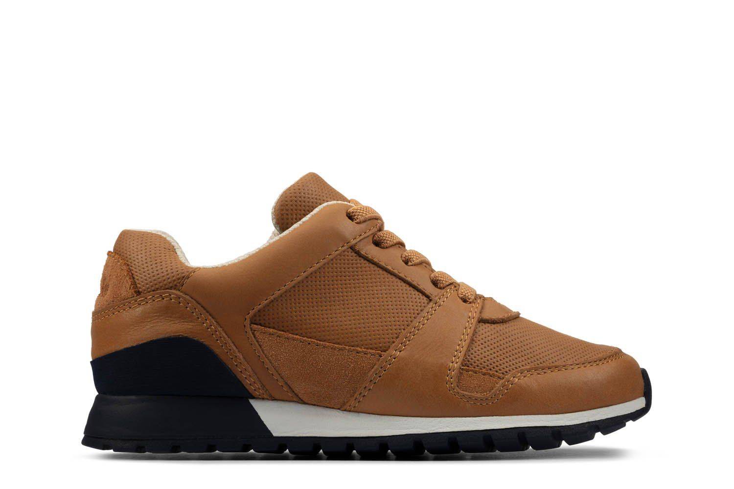 Купить Детские кроссовки Clarks, цвет коричневый, Модель: Retro Run K ...